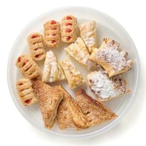 Tupperware | Kitchen | Tupperware 2 Round Pie Food Storage Container ...